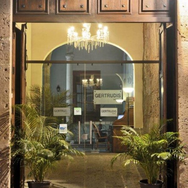 Hotel Gertrudis - Morelia