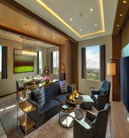 Televisor LED de 48 polegadas com canais via satélite 