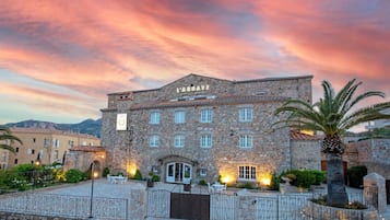 Fachada