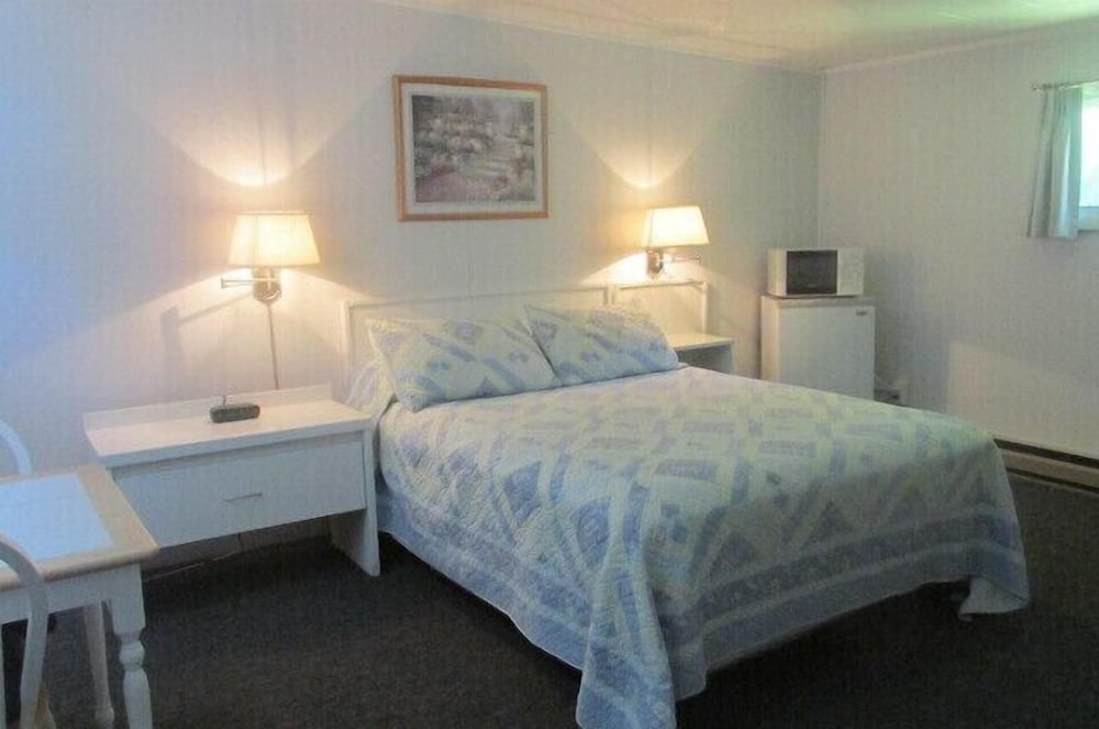Country Squire Motel - Franconia, NH