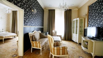 Apartamento Deluxe | 1 quarto, camas de colchão viscoelástico, minibar, cofre no quarto