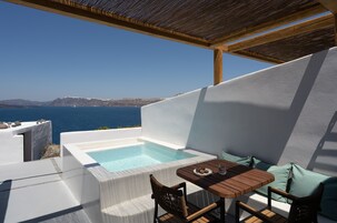 Deluxe Room with Plunge Pool | Vista do quarto