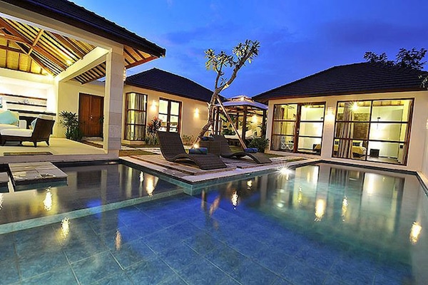 Piscina externa