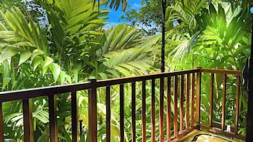 Treehouse Bungalow | Terraço/pátio interior