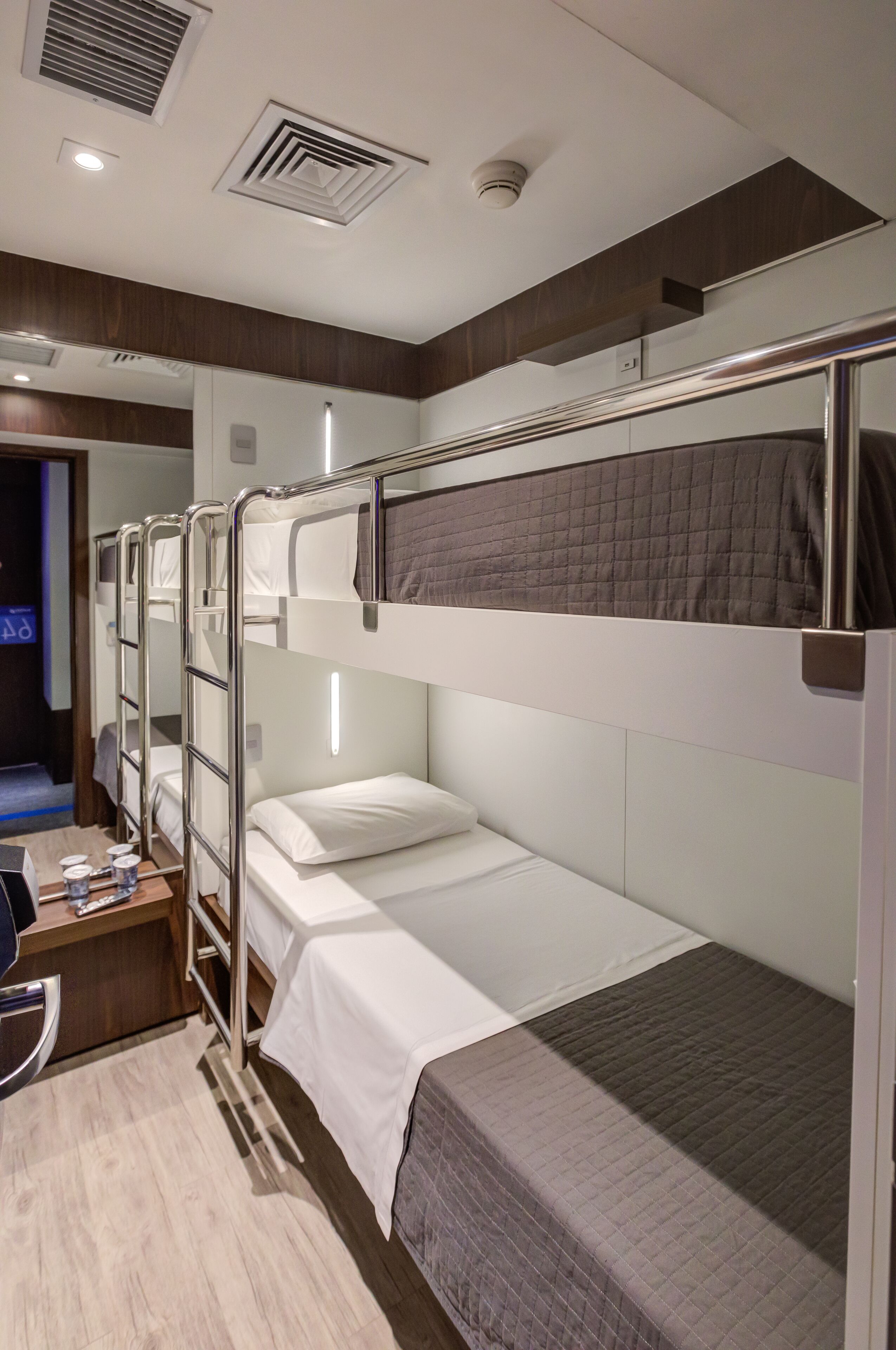 Quarto duplo, banheiro compartilhado | Roupas de cama antialérgicas, Wi-Fi de cortesia, roupa de cama