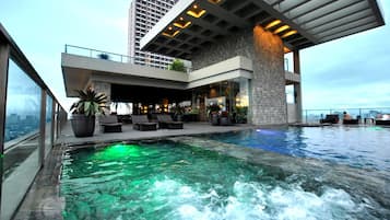 Piscina exterior