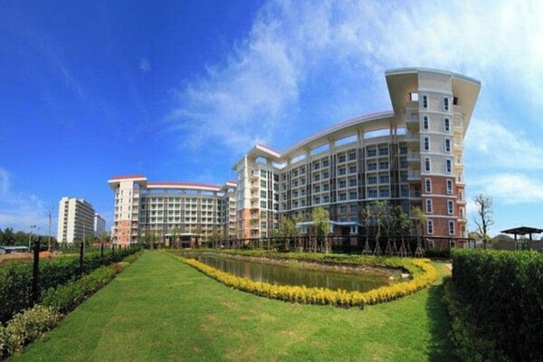 Grow Residences - Bang Kapi District