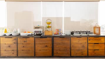 Buffet de pequeno-almoço