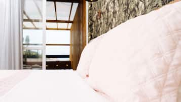 Suite hidromassagem, varanda | Minibar, cofre no quarto, cortinas/cortinados opacos, Wi-fi grátis