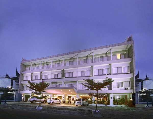 Hotel Pangeran City - Padang