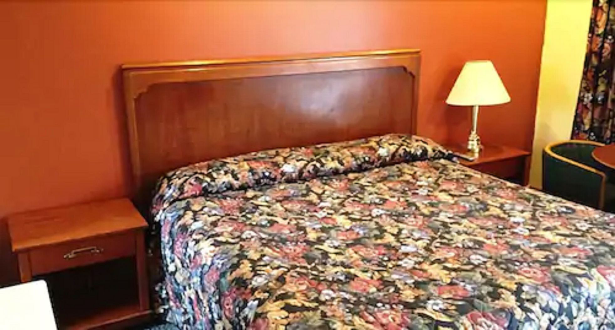 Wi-fi grátis, roupa de cama fornecida 