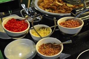 Buffet de pequeno-almoço