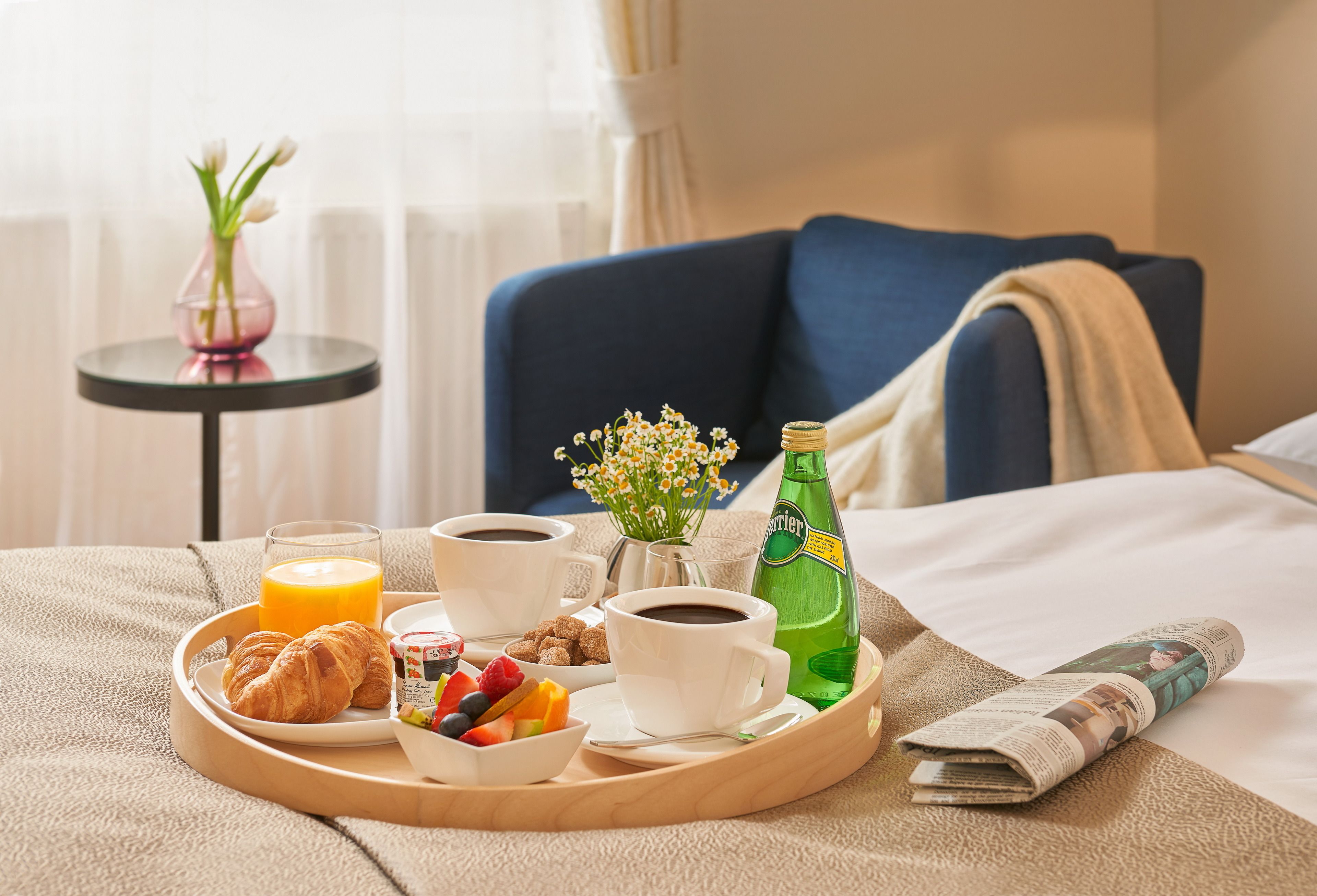 Cofre no quarto, secretária, quartos insonorizados 