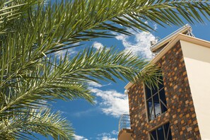 Fachada da propriedade