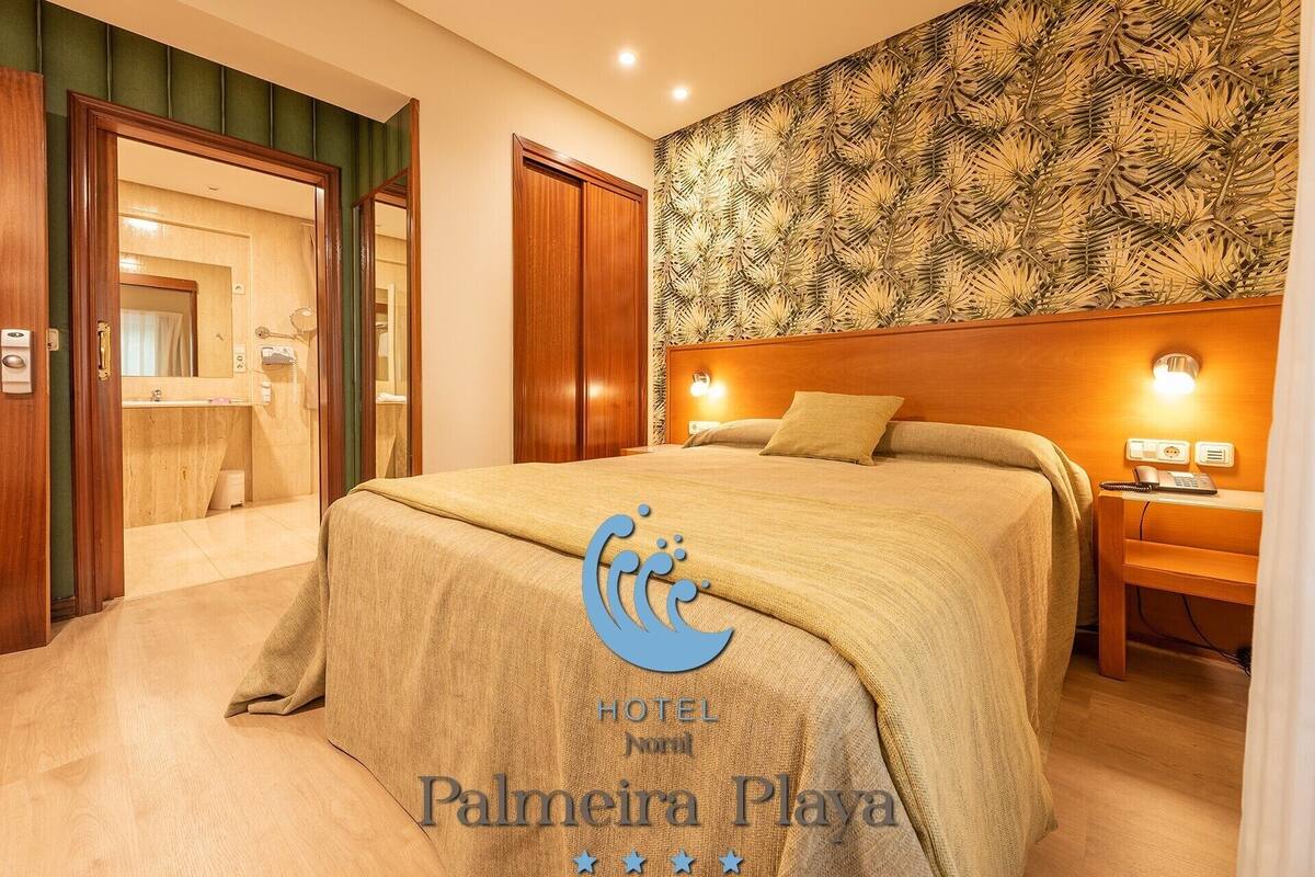 Roupa de alta qualidade, minibar, cofre no quarto 