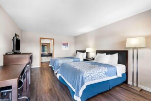 Escrivaninha, ferros/tábuas de passar roupa, Wi-Fi de cortesia