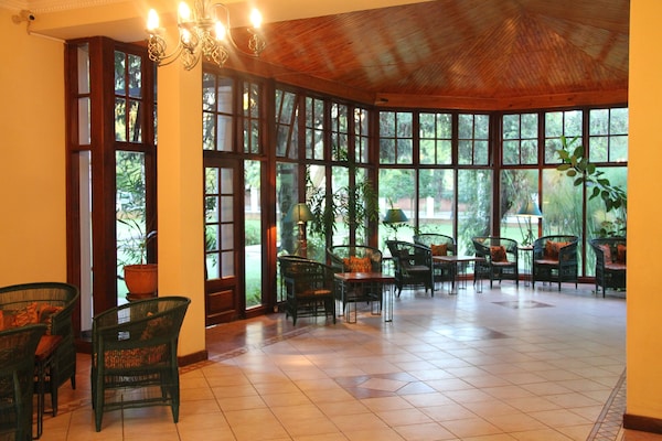 Bronte Hotel - Harare