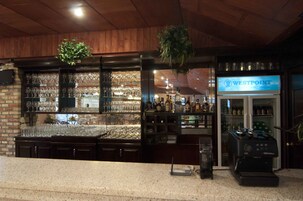 Snack-bar