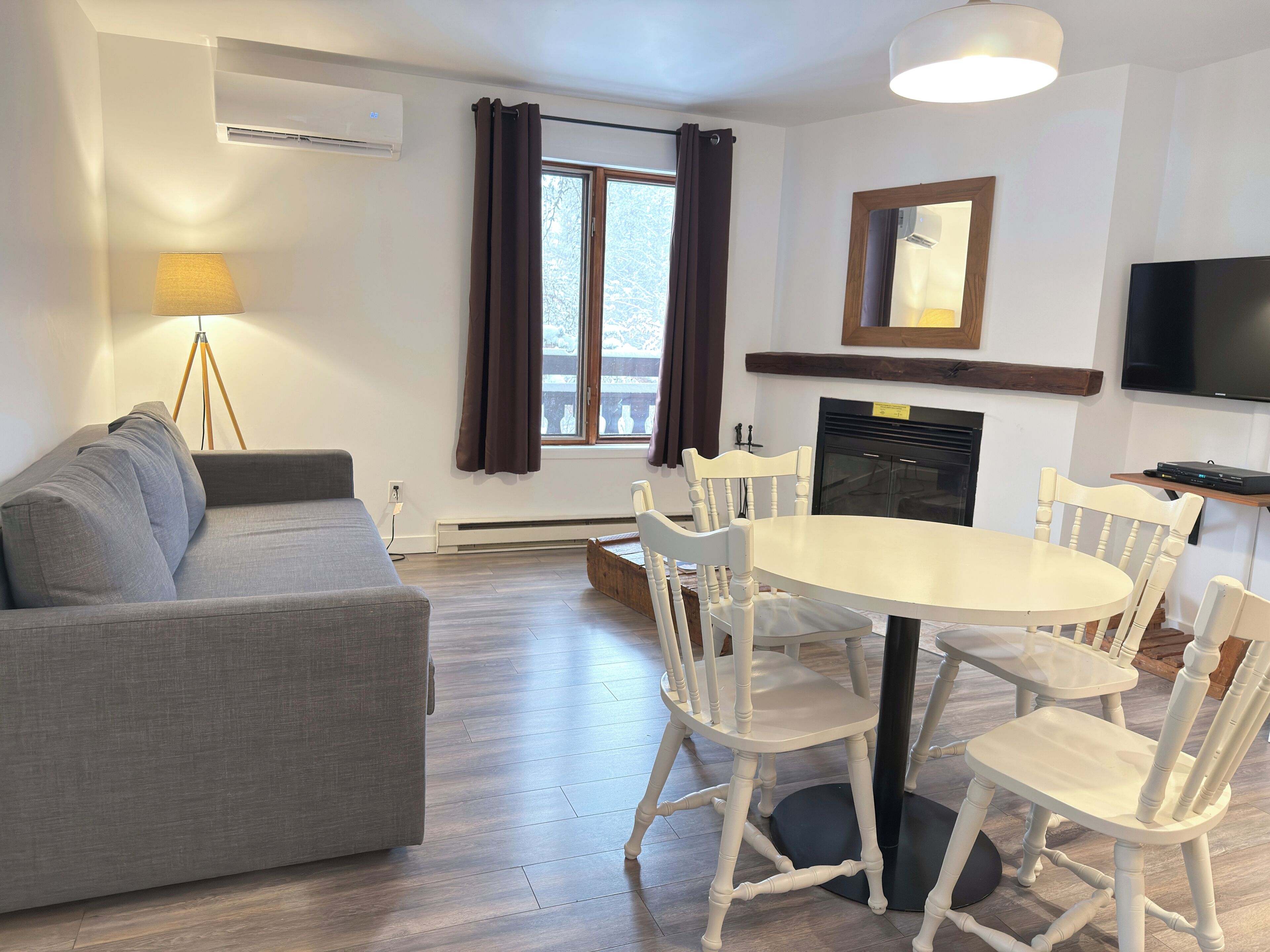 Condo, 1 quarto, ar-condicionado, vista para o resort | Área de estar | TV de tela plana 40 polegadas com canais a cabo