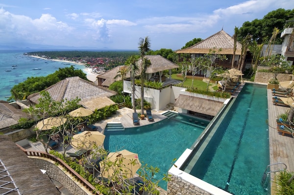 Batu Karang Lembongan Resort & Spa - Bali