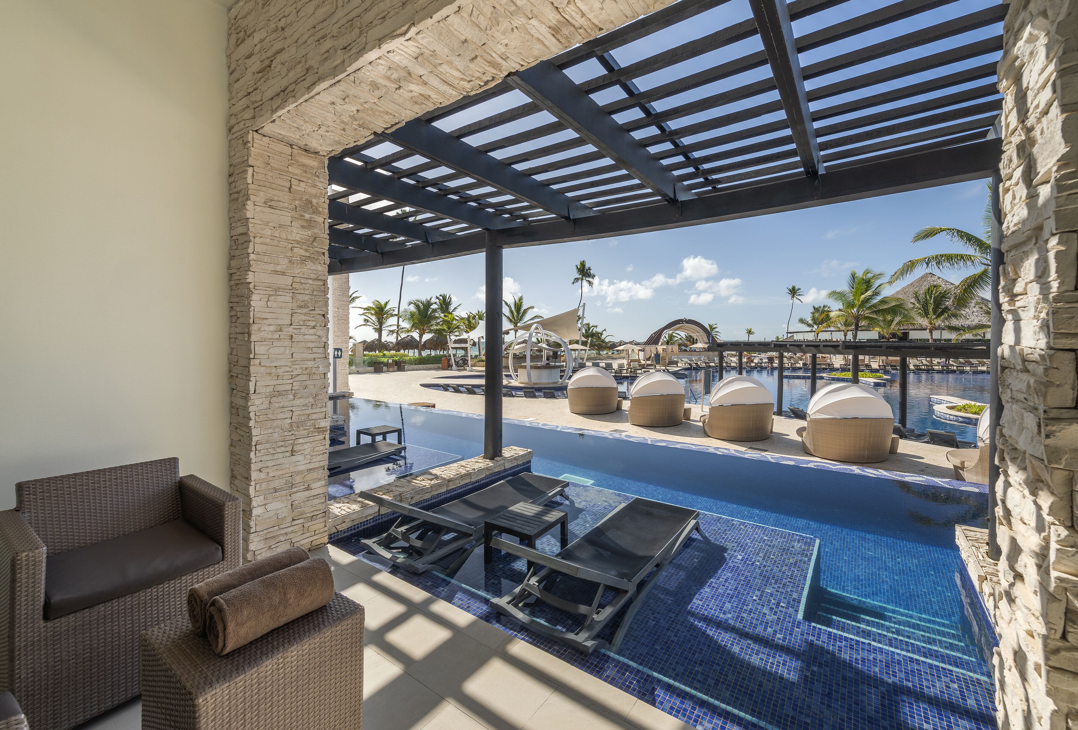 Royalton CHIC Punta Cana, An Autograph Collection All-Inclusive Resort ...
