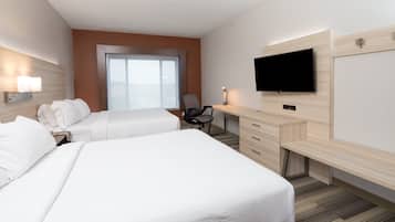 Quarto Standard, 2 camas queen-size | Cofre no quarto, secretária