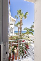 Quarto standard, terraço, no piso térreo | Vista para praia/oceano