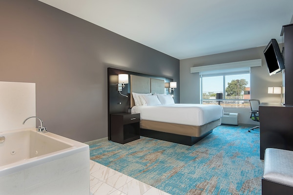 Holiday Inn Express & Suites Norwood-boston Area By Ihg - Massachusetts