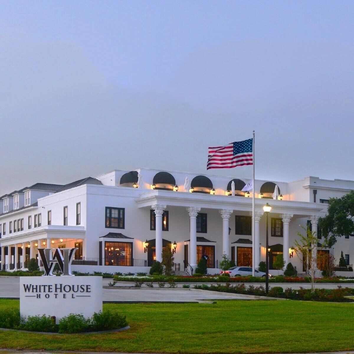 White House Hotel Reviews, Deals & Photos 2023 - Expedia