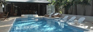 Piscina externa