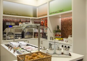 Pequeno-almoço continental incluído 