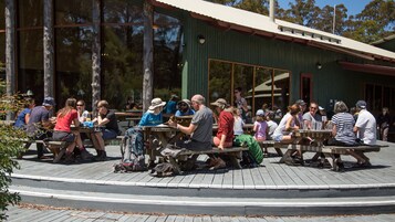 Café da manhã, almoço e jantar