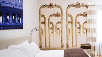 Quarto Duplo Económico | Cofre no quarto, quartos insonorizados, Wi-fi grátis