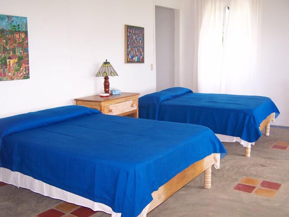 La Colline Enchantée - Caribe