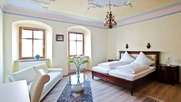 Suíte família | 1 quarto, roupas de cama antialérgicas, edredons de pluma, frigobar