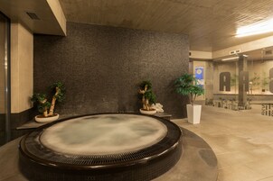 Massagens de pedras quentes, massagens musculares profundas, massagens 