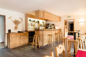 Bar (no alojamento)