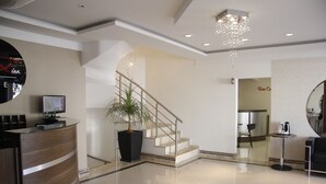 Entrada (vista interior)