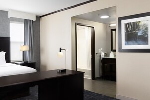 Cofre no quarto, berços/camas para crianças grátis, Wi-fi grátis