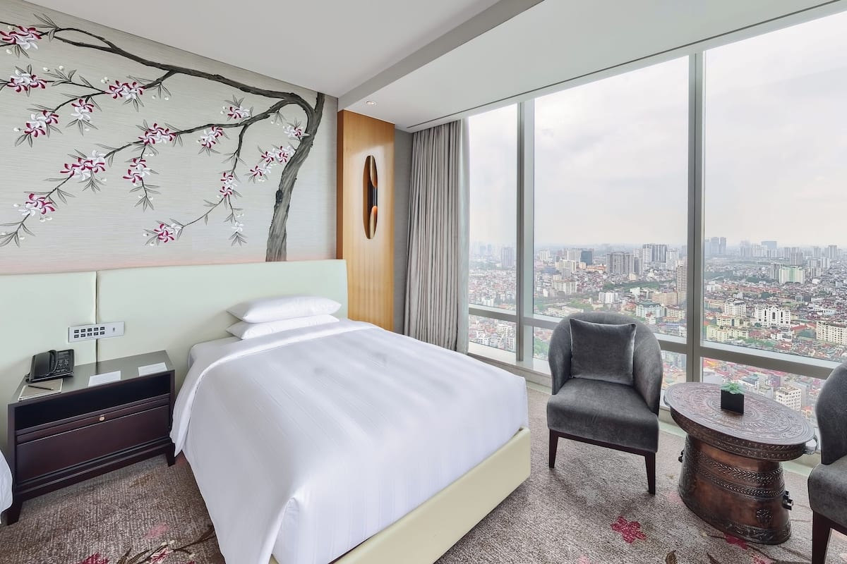 1 quarto, minibar, cofre no quarto, secretária