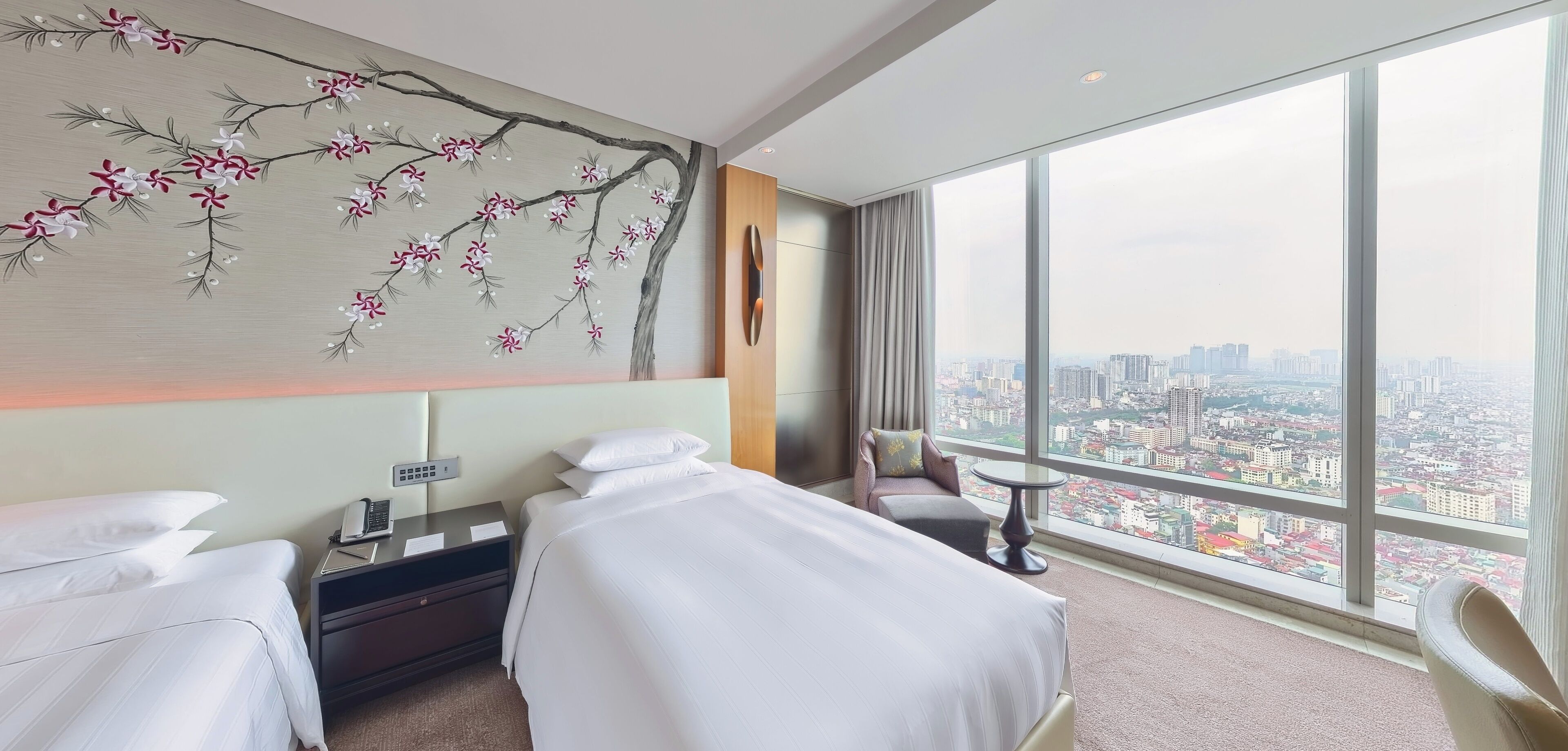 1 quarto, minibar, cofre no quarto, secretária 