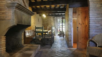 Apartamento, 2 quartos | Comodidade do quarto