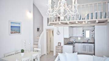 Villa, 2 quartos, vista para o mar | Sala de estar | Televisor LCD