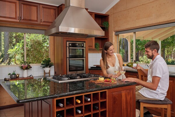 Eight Willows Retreat - Western Australia