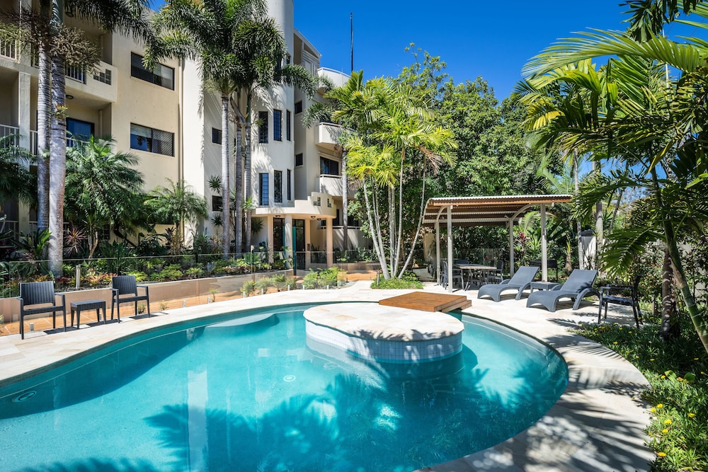 Mirra Chana - Mooloolaba