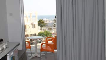 Quarto Triplo Superior | Varanda