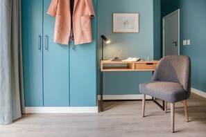 Garden View Standard Room | Lençóis de algodão egípcio, roupa de alta qualidade, minibar 