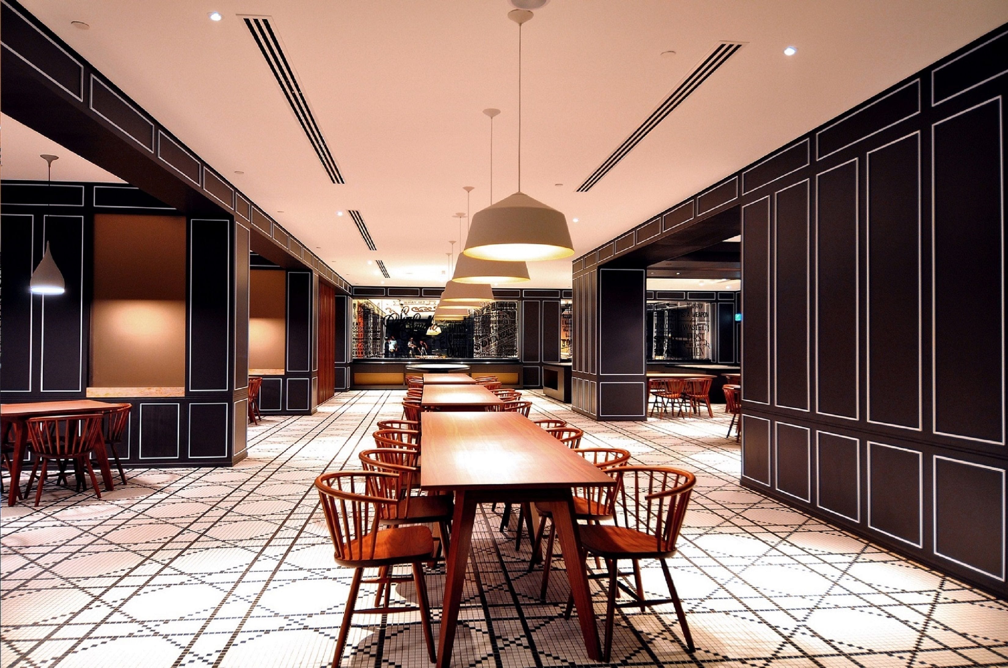 Serviço de café da manhã, culinária asiática, restaurante ao ar livre 