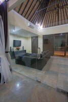 Apartamento, 1 quarto | Sala | Televisor LCD, leitor de DVD, base para iPod 