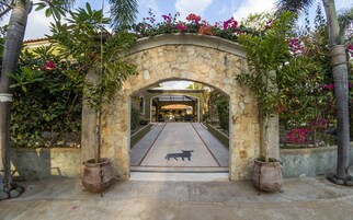 Entrada do alojamento